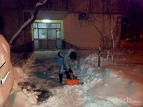 Suntem niste lenesi si ne meritam soarta