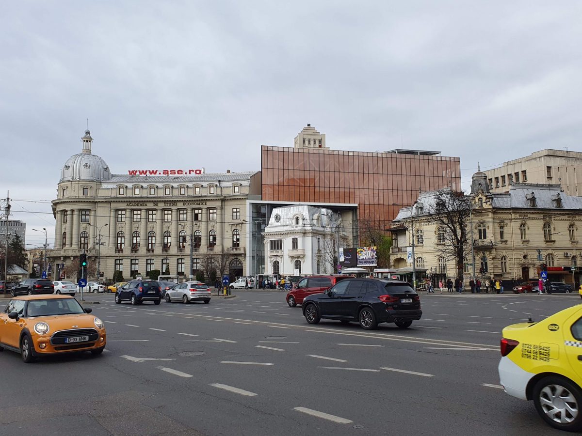 Noua clădire de sticlă ridicată de ASE